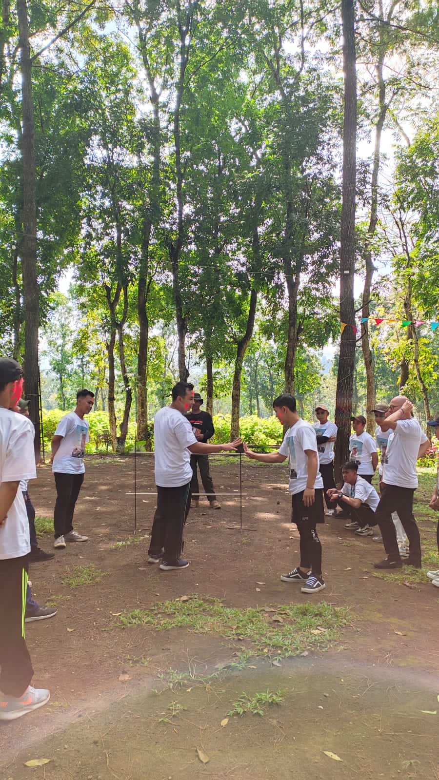 Staff Outing dan Team Building Karyawan Java Lotus Hotel Jember - Java ...